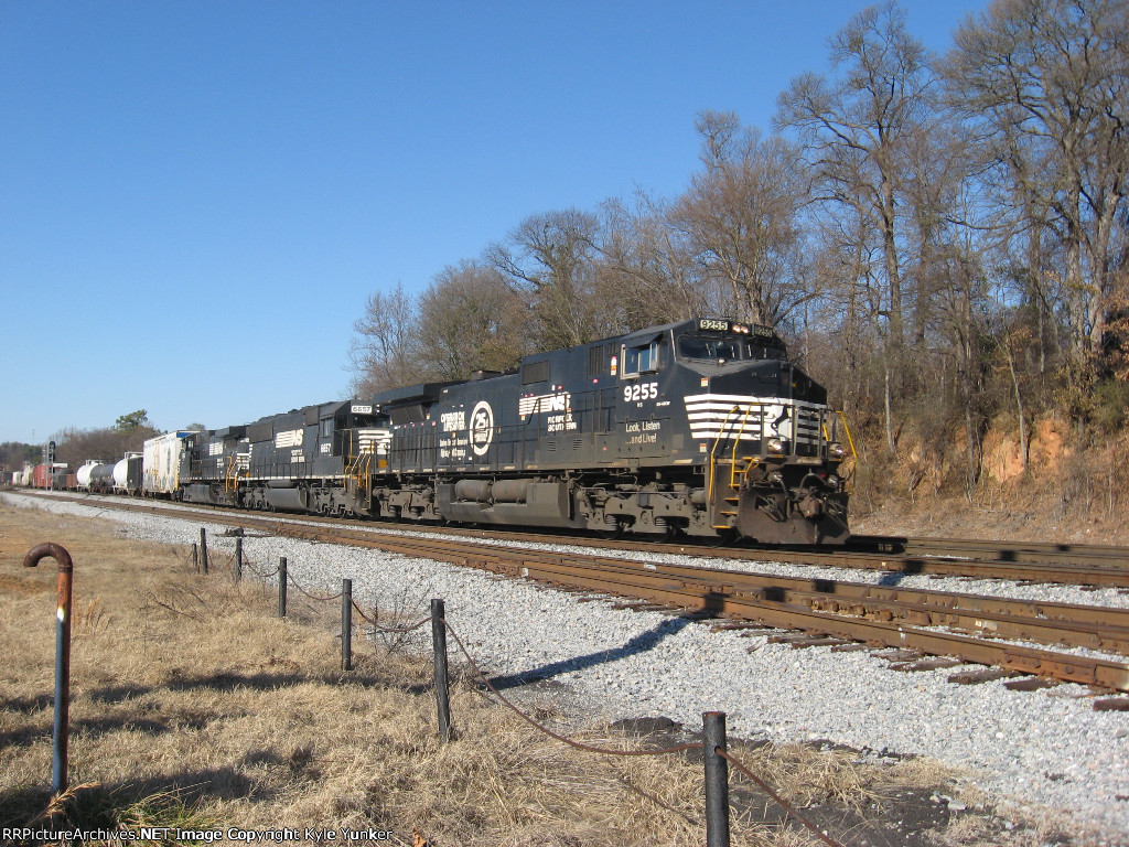 EB freight #154 with OLS unit